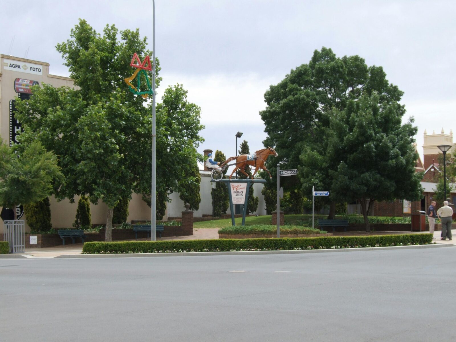 Paleface Adios Statue | Attraction | Temora | Temora area | New South Wales