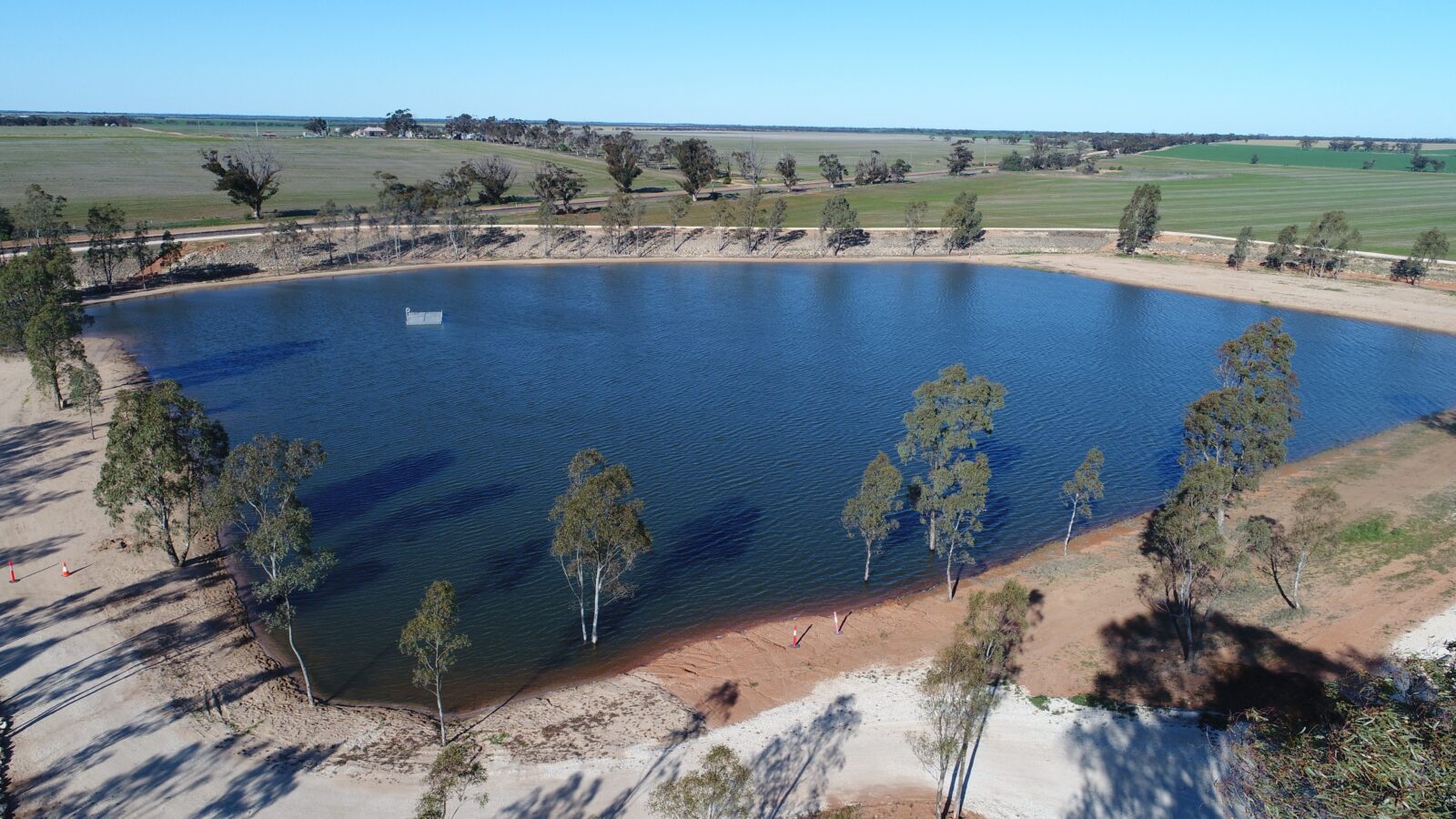 Rainbow Lake | Attraction | Rainbow | Hindmarsh area | Victoria